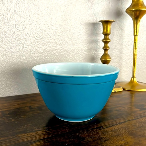 Pyrex | Kitchen | Vintage Pyrex Primary Color Nesting Mixing Bowl 4 ...